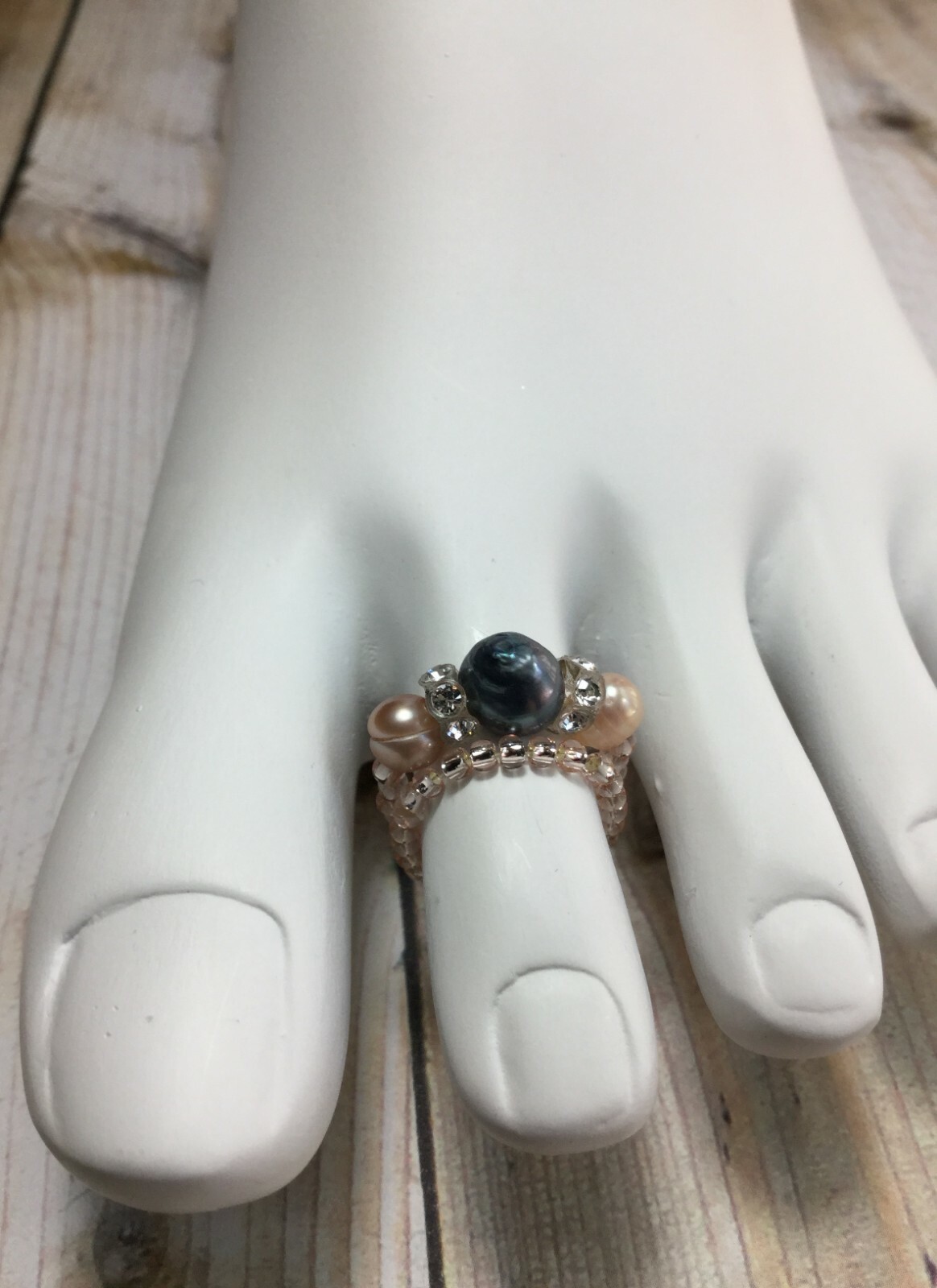 Comfortable Handmade Freshwater Pearl Stretch Toe Rings Swarovski ...