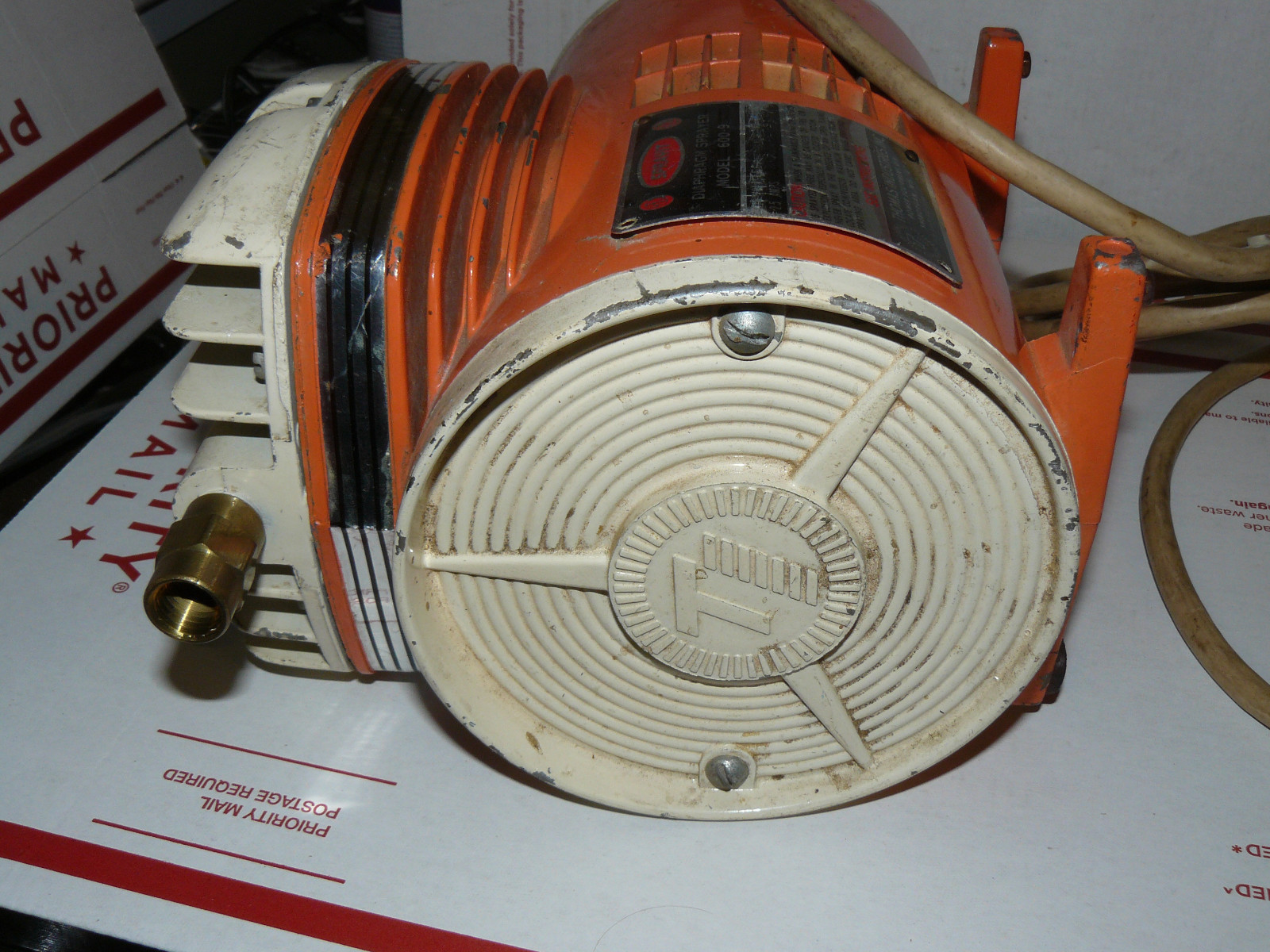 SPRAYIT DIAPHRAGM SPRAYER MODEL # 600-9 BY THOMAS INDUSTRIES, free ship ...