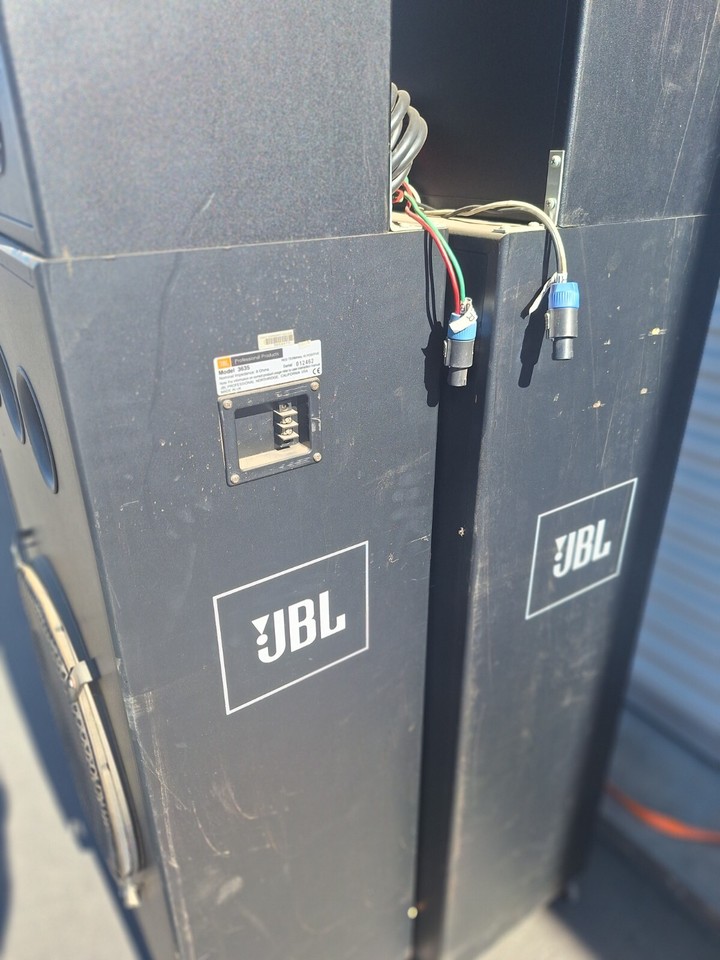 Lot Of JBL 3678 3635 2425SH Cinema Loudspeaker System w/Horn LA Pickup ...