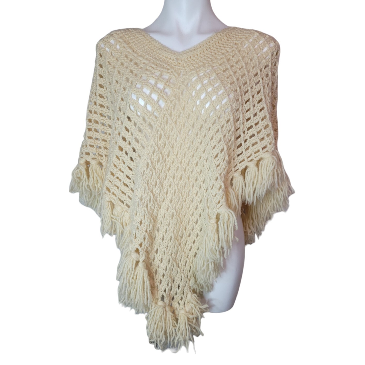 70s Handmade Poncho Tan Cream Soft Fringe Womens Diag… - Gem