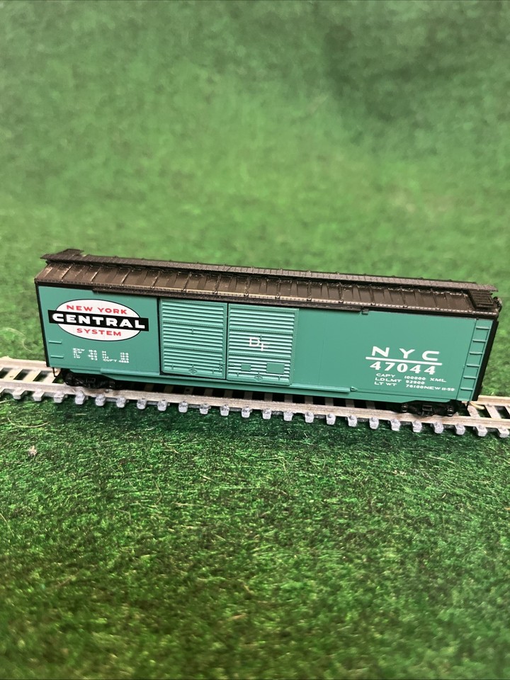 Micro Trains N Scale Standard Box Car NEW YORK CENTRAL 34200 NYC 47044 ...