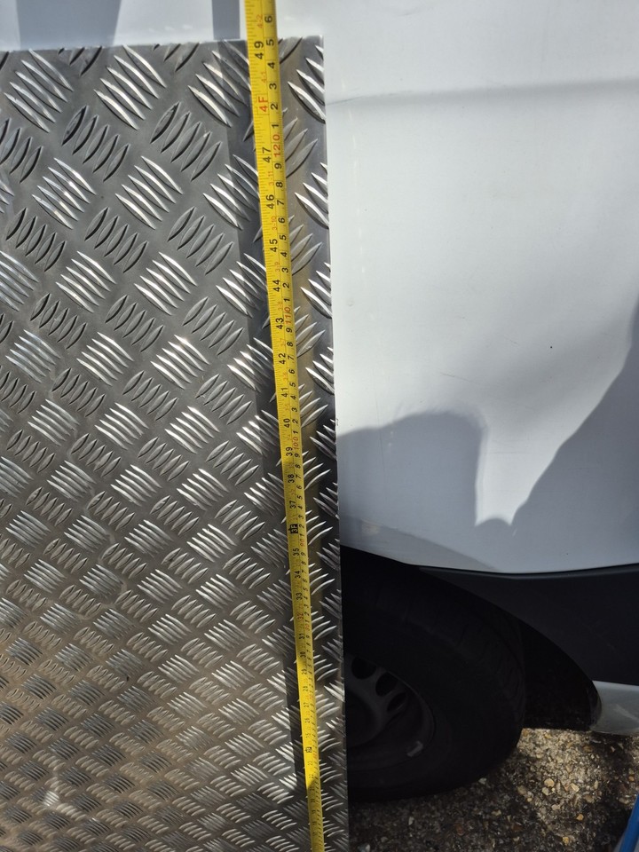 3mm Aluminium Chequer Plate 8x4 2500x1250mm Checker Chequered 5Bar ...