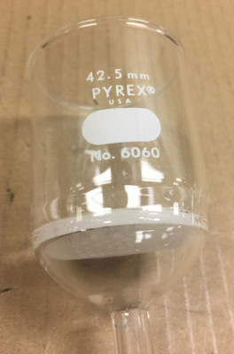 Lab Glassware - Pyrex Buchner Funnel