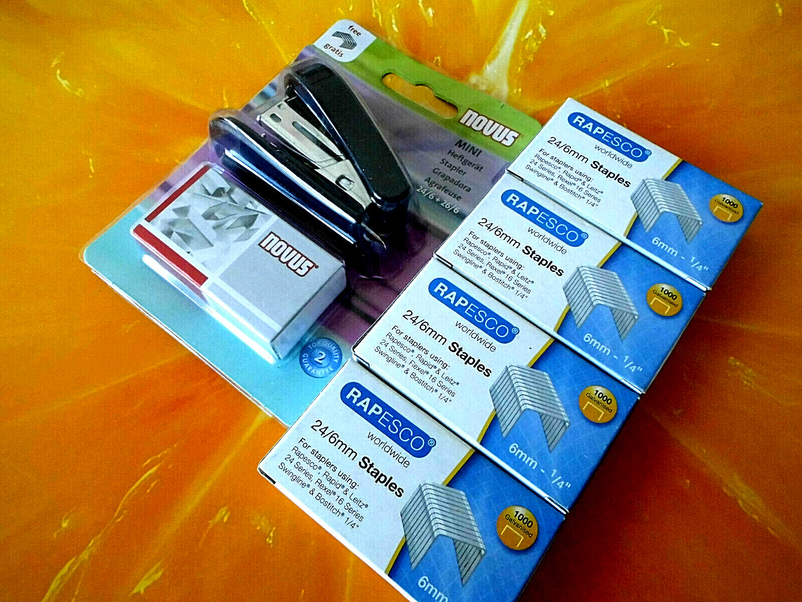 NOVUS MINI-Tacker Bürohefter mit integr.Enthefter & 4320 Heftklammern ...