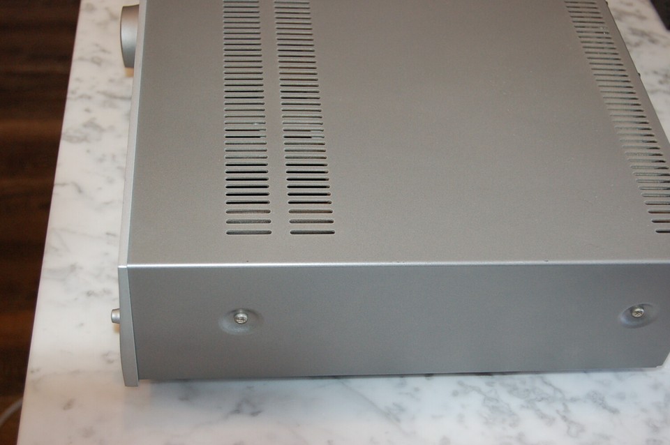 Arcam FMJ AV8 Multi-Channel Pre-Processor THX- silver | eBay