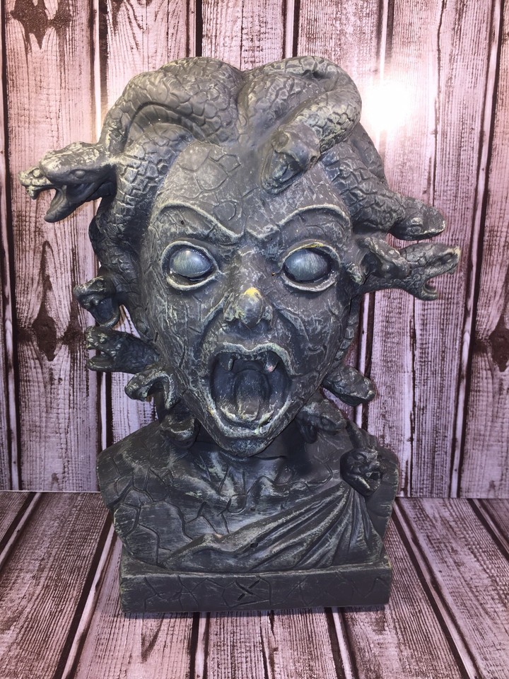 Halloween Prop Medusa Head Bust Moving Snakes Motion Activated Light Up ...