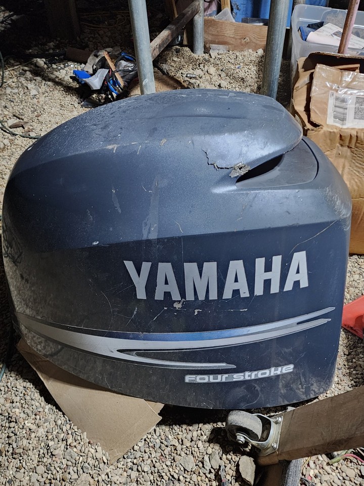 Yamaha Boat Outboard Motor Cowling | Fourstroke 150 HP Cover Gray. Few ...
