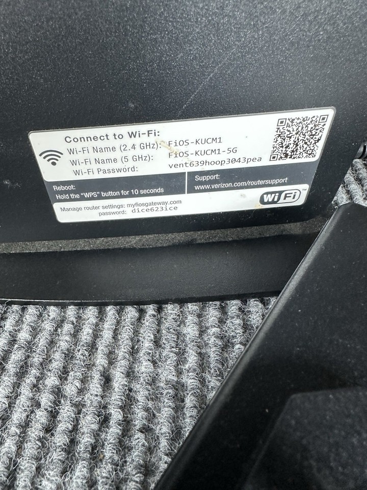 Arris Verizon VMS1100 IPC1100 P2 & Router Box Remote included not ...