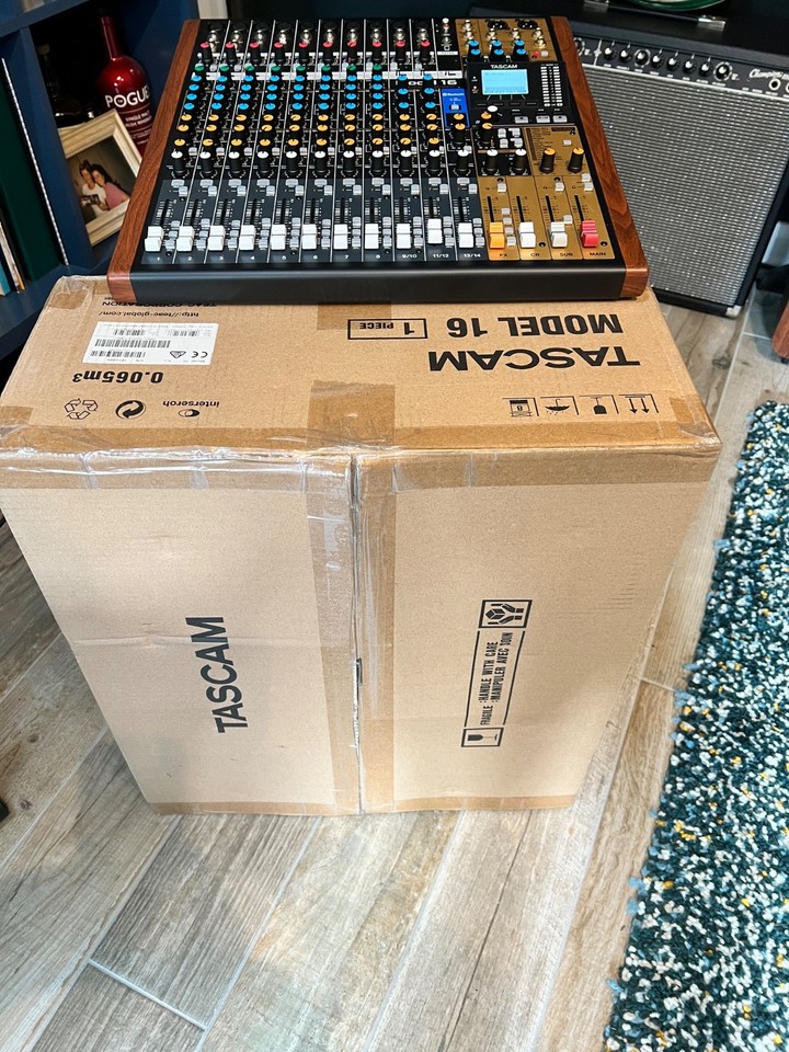 Tascam Model 16 | Multitrack Recorder / Mixer / Audio InterfaceTascam ...