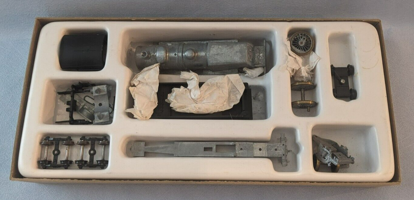 Model Die Casting/Roundhouse Pennsylvania E6 4-4-2 Steam Locomotive Kit ...