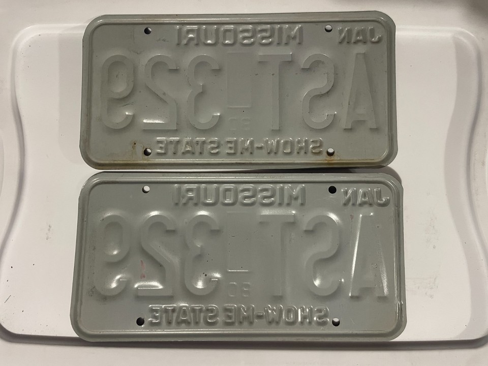 1982 Missouri Pair of License Plates 82 JAN JANUARY AST 329 | eBay UK
