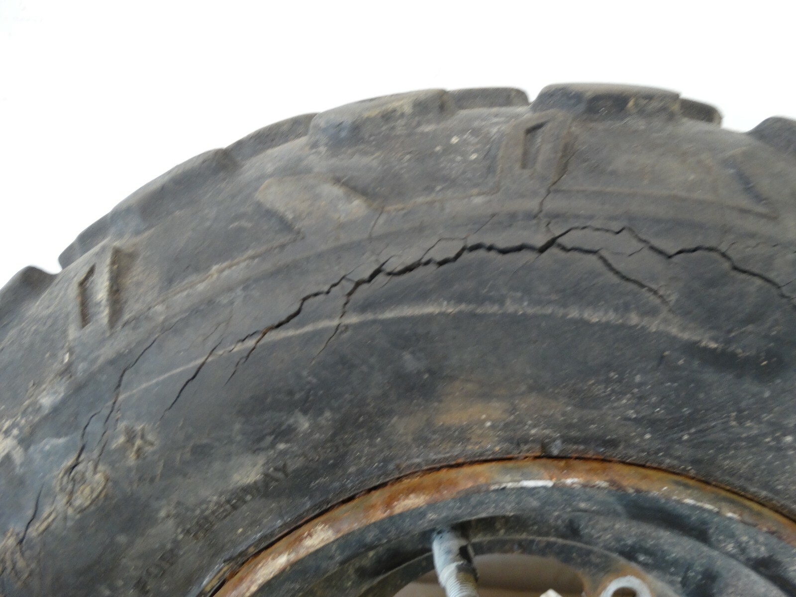 1988 Suzuki LT80 Quadsport RIGHT FRONT TIRE DUNLOP AT19x7-8 OEM b523 | eBay