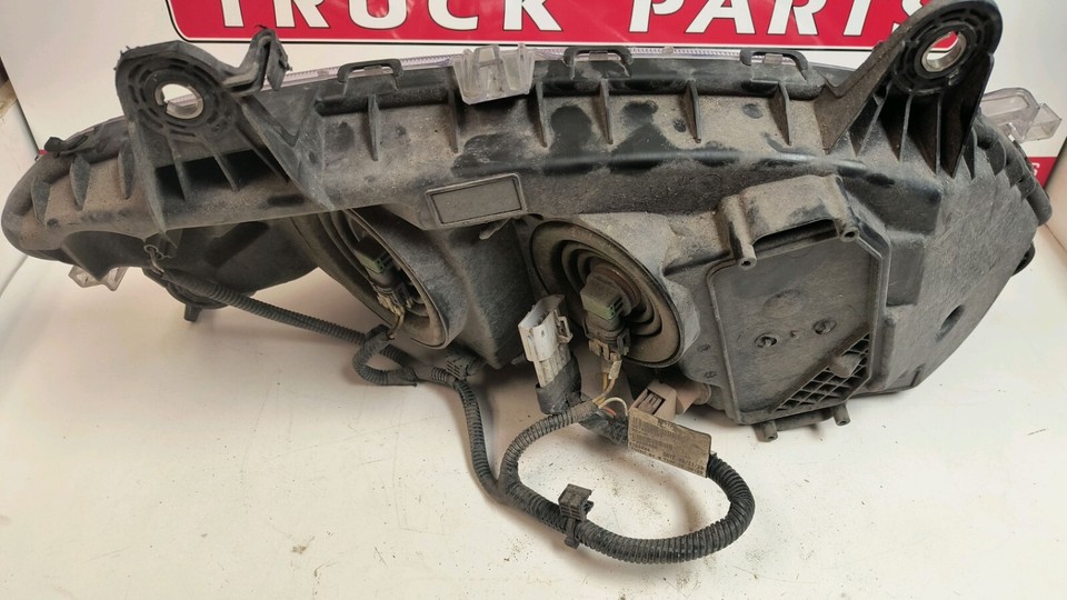 INTERNATIONAL 4049969C97 LIGHT, HEAD, HALOGEN SAE, LEFT HAND | eBay