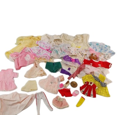 Huge Vintage Lot Of 30+ Piece Doll Clothes Retro Clothes Baby Play ...