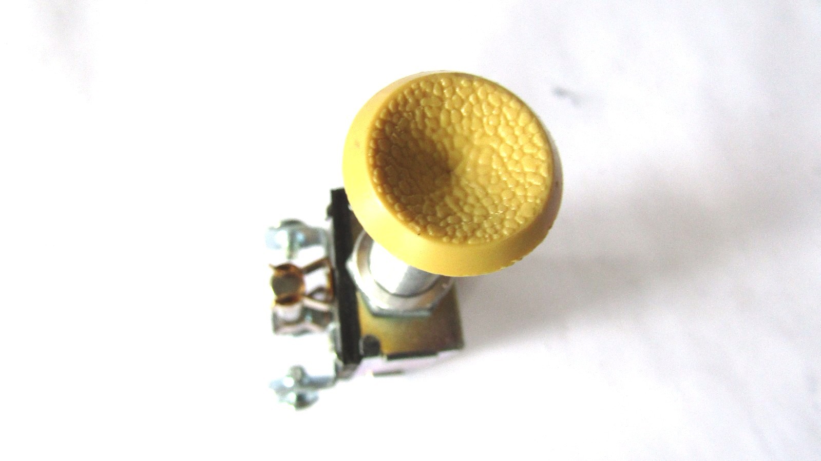 Wells SW21 Multi Switch 6 VOLTS HEAVY DUTY PUSH PULL ON OFF SWITCH | eBay