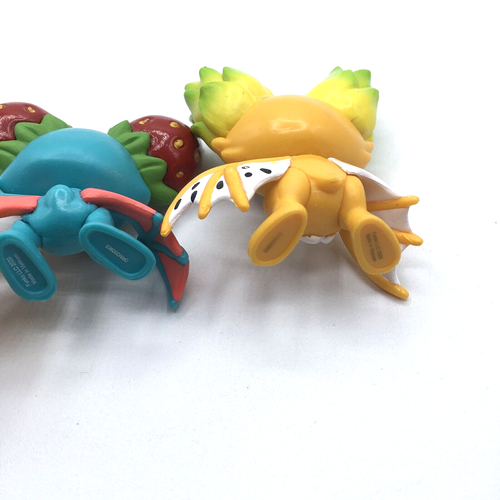 Funko Paka Paka Fruit Bat Yellow Blue Stretchy Rainbow Cloud Plastic ...