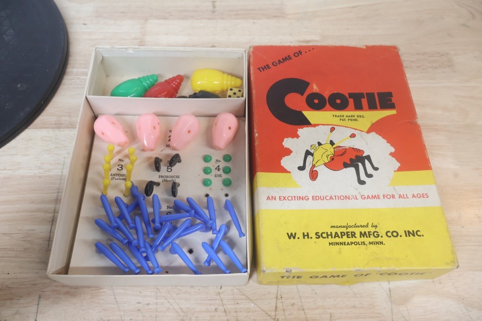 Vintage 1949 THE GAME OF COOTIE Original Box - W.H. Schaper Mfg ...