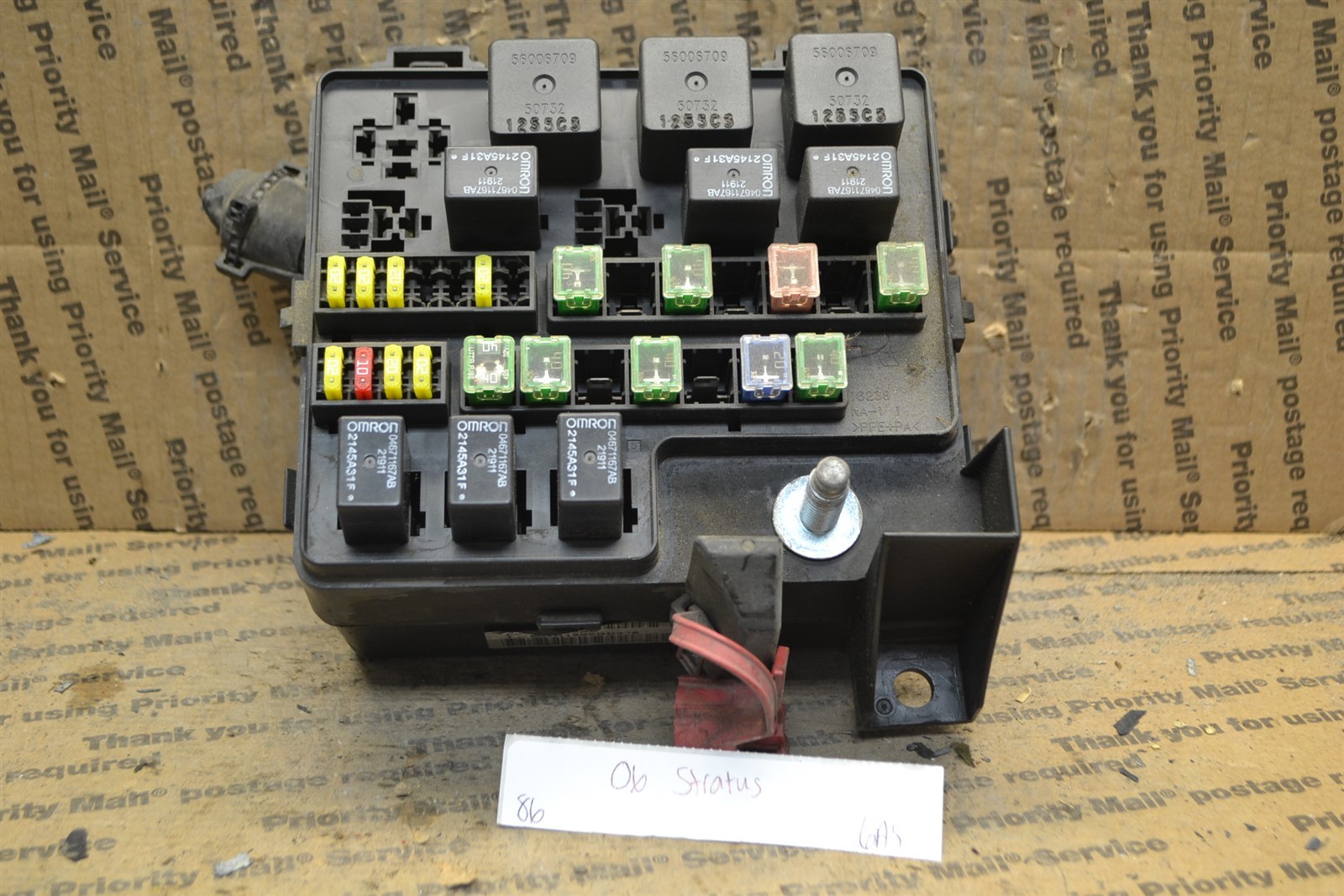 2004-2006 Dodge Stratus Fuse Box Junction OEM 4759396AE Module 86-6A5 ...