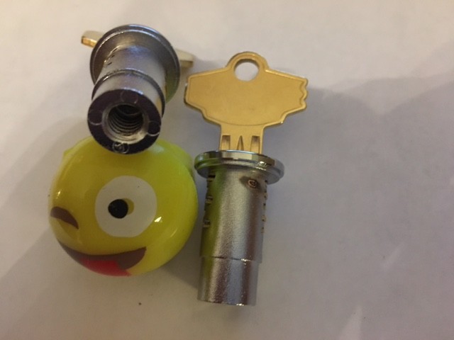 2 New Northwestern Gumball Machine Top Locks and Keys Model 60 and ...