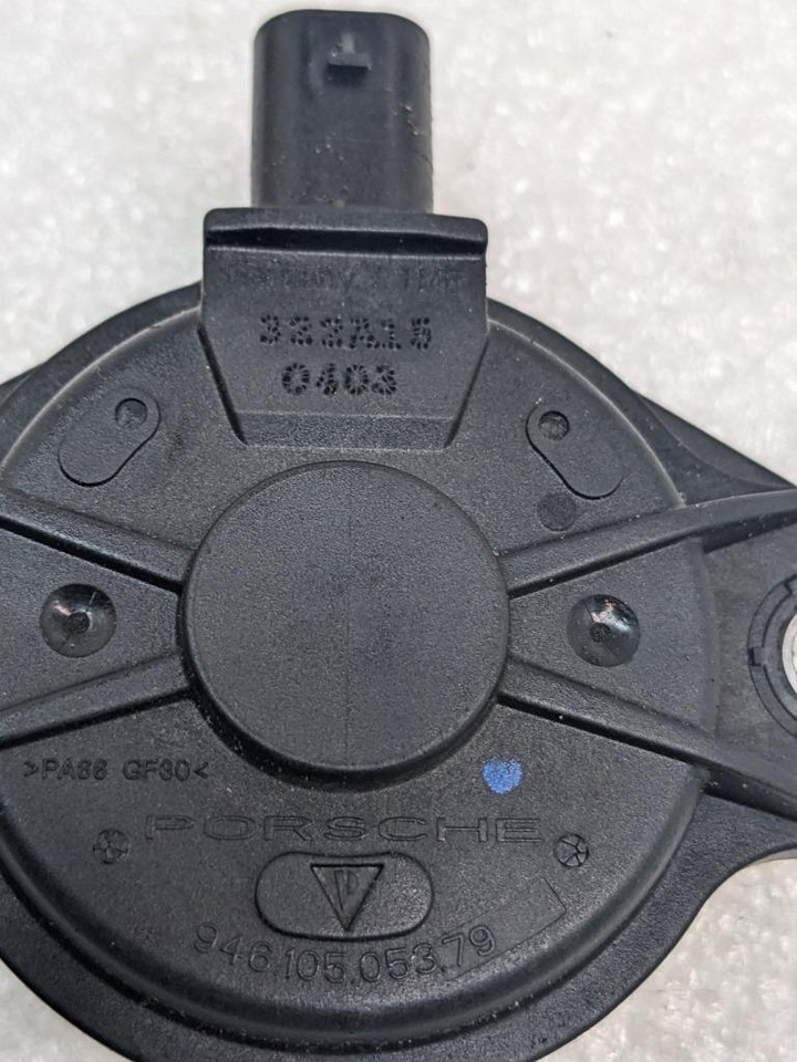 2015-18 PORSCHE MACAN CAMSHAFT TIMING ACTUATOR SOLENOID 94610505379 ...