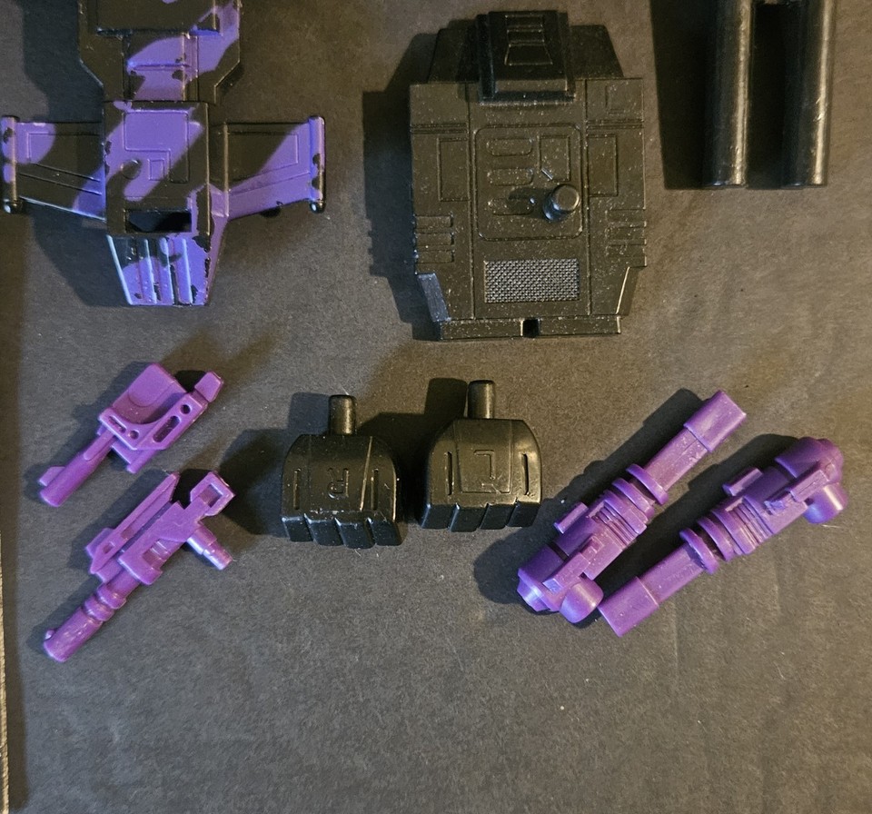 Transformers G2 Bruticus Onslaught Combaticons Combiner Series Parts ...