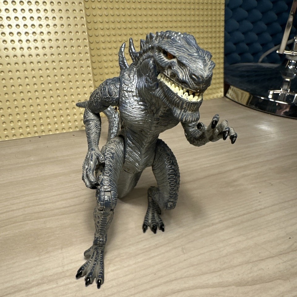 Vintage Godzilla Combat Claw Figure 1998 Trendmasters Rare | eBay