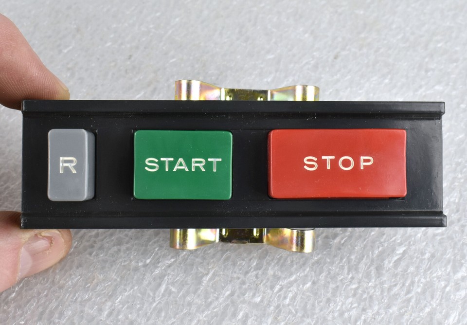 NEW Cutler-Hammer Start Stop Cover Control Kit C400KG1 Size 00-4 MADE ...