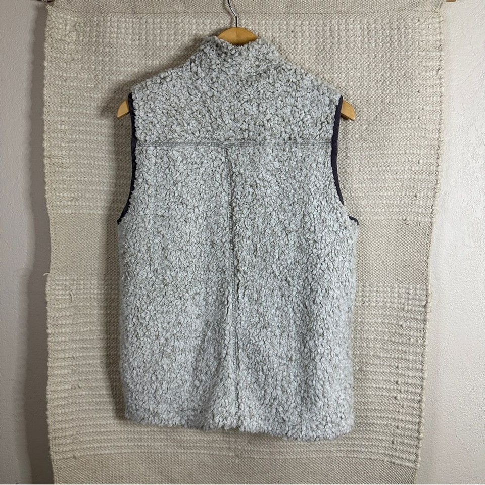 TRUE GRIT light gray sherpa zip front vest S NEW | eBay