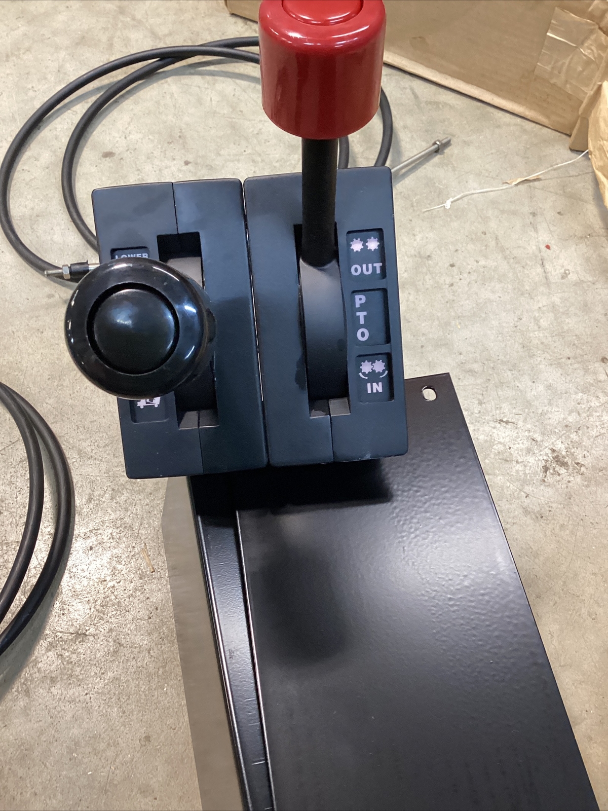 Buyers B Series dual push botton handle pto/hoist control w/tower ...