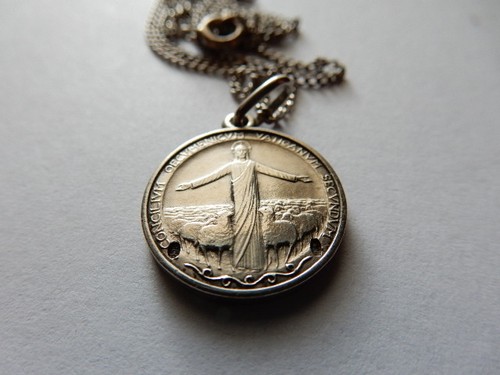 Vintage Silver Vatican Charm Pendant, Jesus, Pope John XXlll & Pope ...