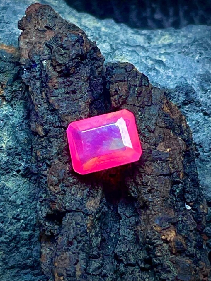 Ethiopian Fire opal- Welo fire opal - October birthstone - 7x9MM ...