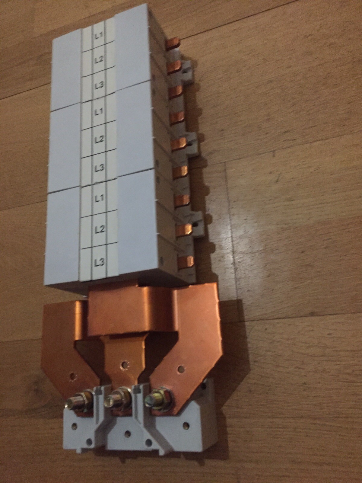 Mem Panel MCCB Distribution Board Box Fuse 6 Way 3 Phase Busbar Buzzbar ...