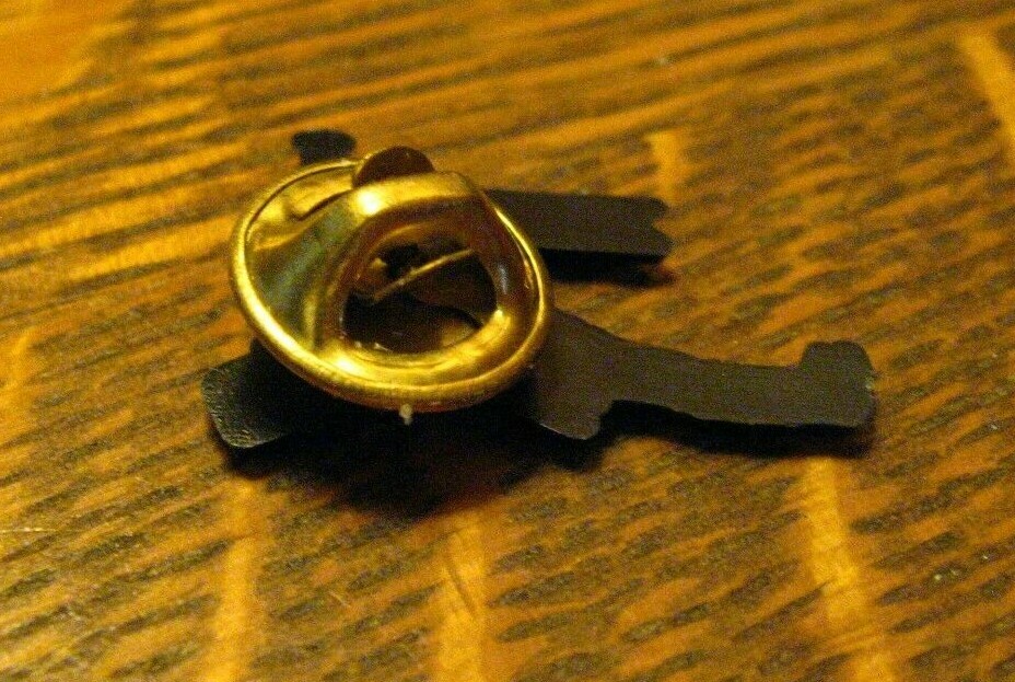 Spiral 1988 Lapel Pin - Vintage Coachman Guard Long Horn Bugle Trumpet ...