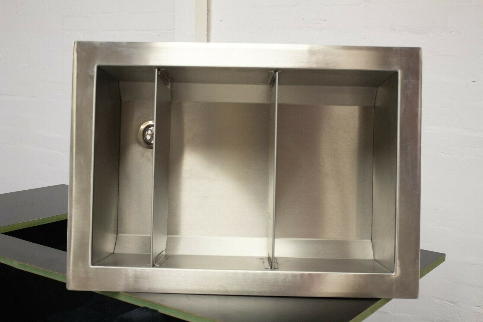 Fully Insulated Stainless Steel Drop In 600MM Ice Well, With Dividers ...