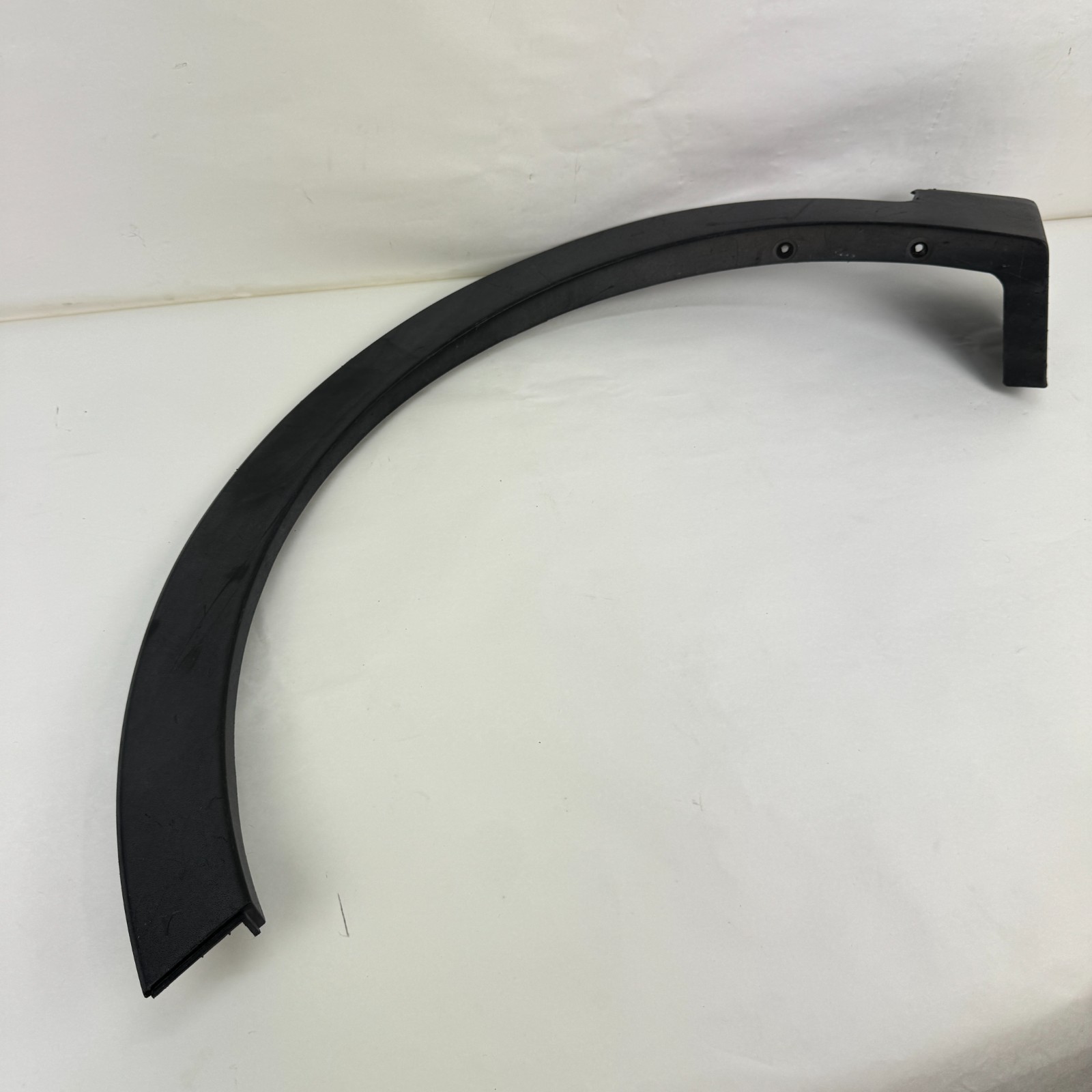 2013-18 Hyundai Santa Fe Sport Front Left Fender Flare Wheel Molding ...