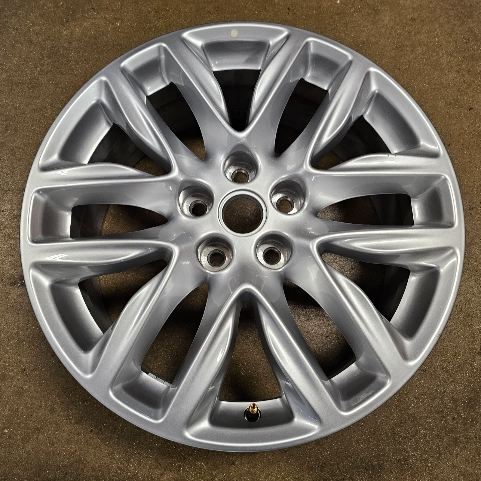 19" BUICK ENVISION SILVER WHEEL 23315488 4152 #1 | eBay