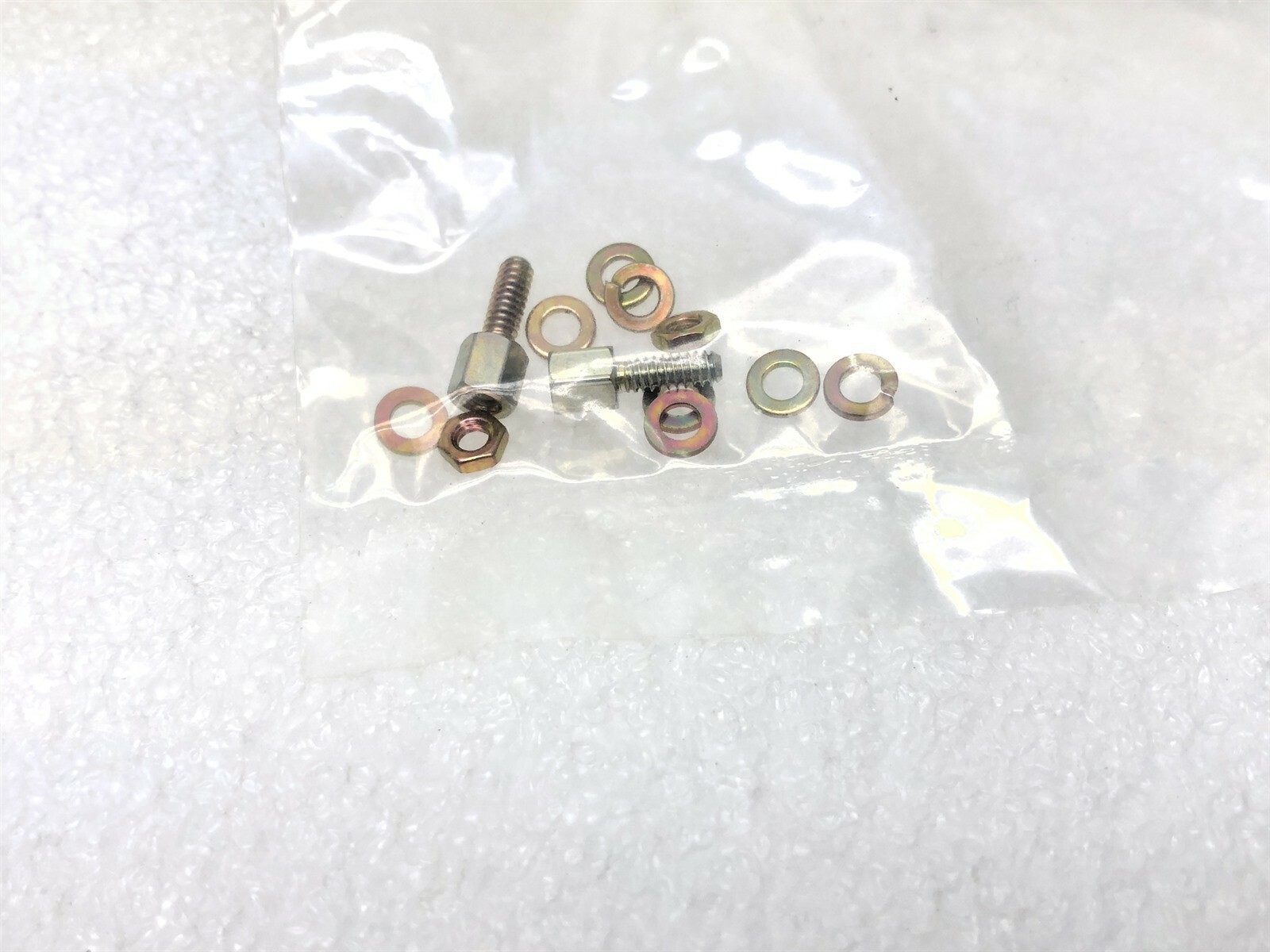 LOT OF 80 KITS AMP M24308/26-01 SCREW LOCK FEMALE NOS NEW OLD STOCK | eBay