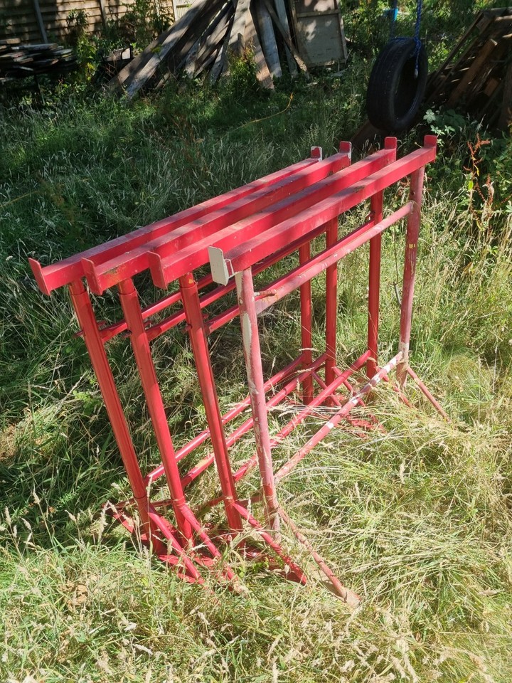 builders trestle bandstand red, size 3 | eBay UK