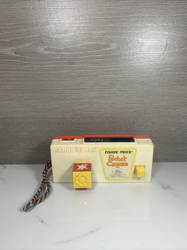 1974 Fisher Price Toy Pocket Camera #464 VINTAGE - Instamatic Zoo ...