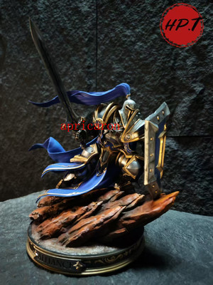 World of Warcraft Stormwind City Guard Statue Resin Figure Model ...