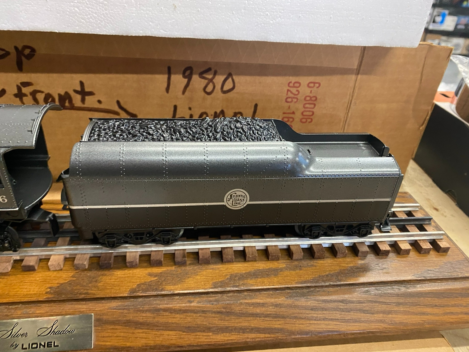 New Locomotive Silver Shadow Lionel Train Show Orig Box Steam Engine ...