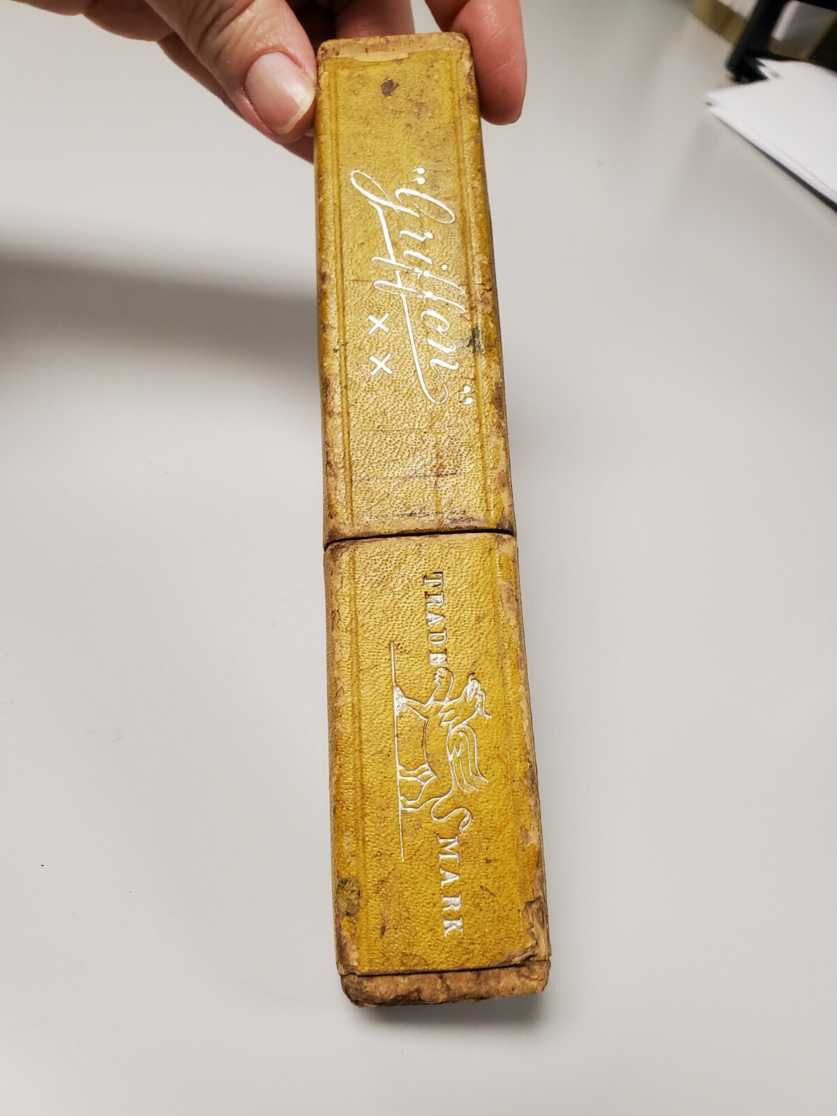 Vintage Griffon Carbo Magnetic Straight Razor. Box Only | eBay