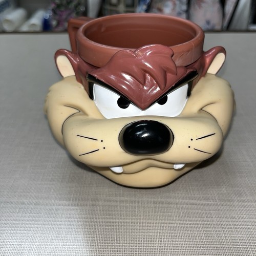 Vintage TAZMANIAN DEVIL 1992 TAZ HARD Plastic 3D Mug Glass | eBay