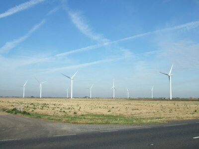 Photo 6x4 Fenland fields near Chatteris On the A141 this wind farm can ...