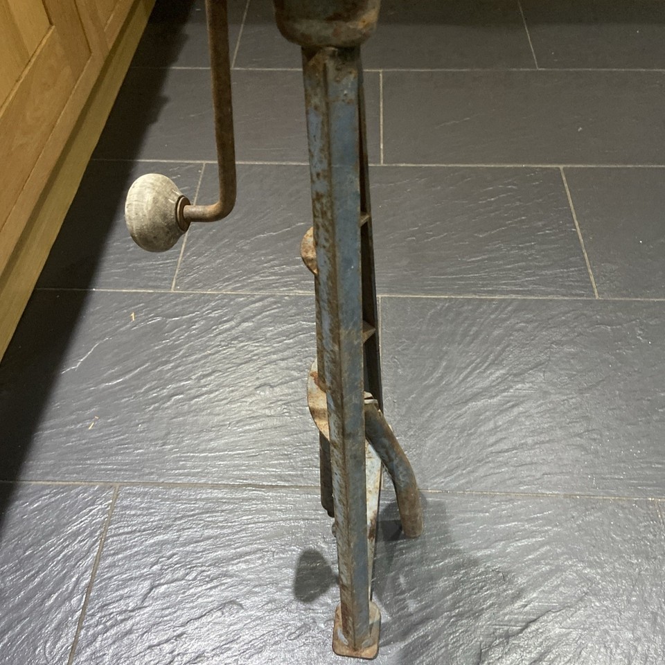 VINTAGE METALLIFACTURE PATENT JACK CLASSIC CAR JACK | eBay UK