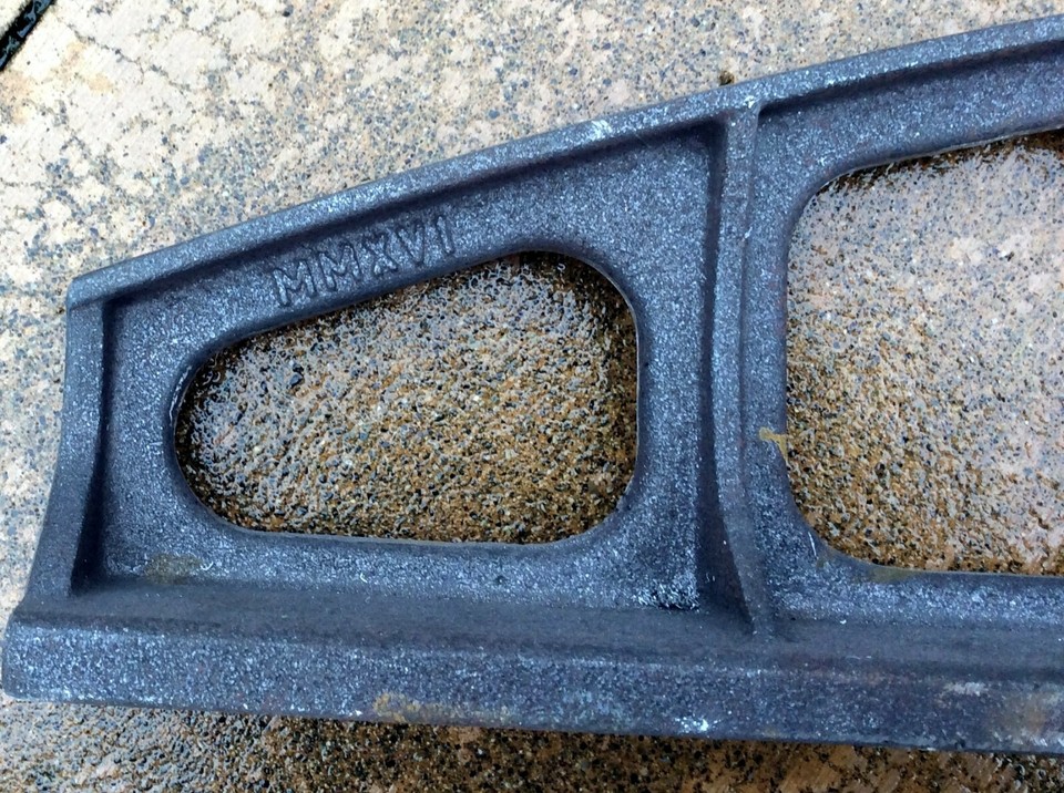 Beautifully Machined36" Cast Iron Camelback StraightEdge Featherweight ...