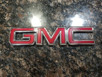 2017-18 GMC Terrain Rear Emblem OEM - Pre-owned #84321763 | eBay