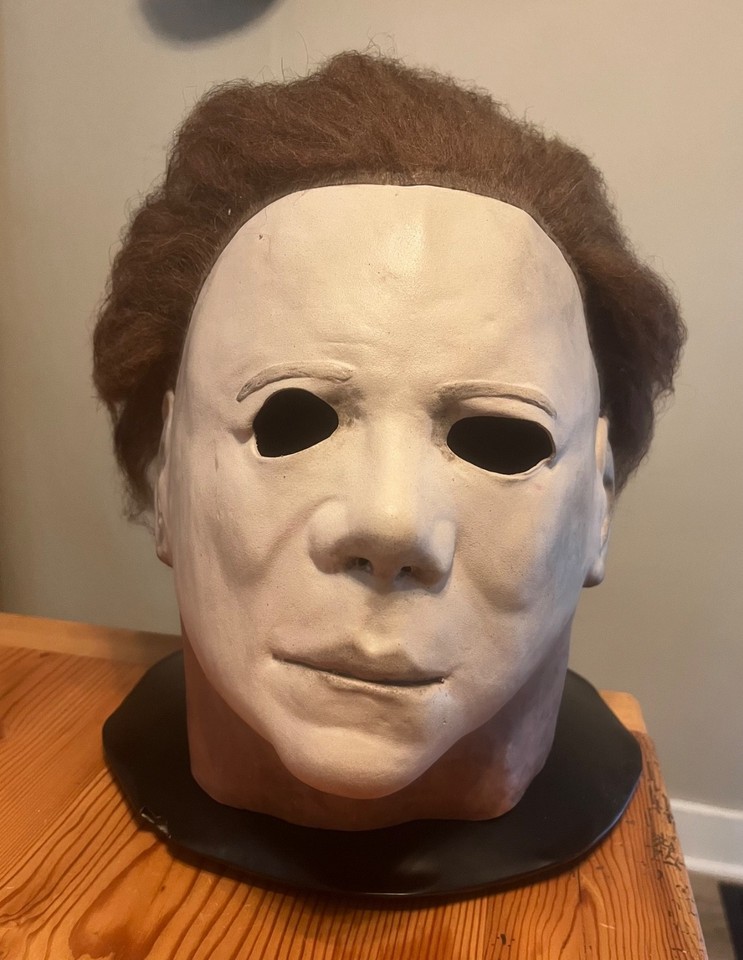 Halloween II Michael Myers Mask Universal Studios Licensed By Justin ...