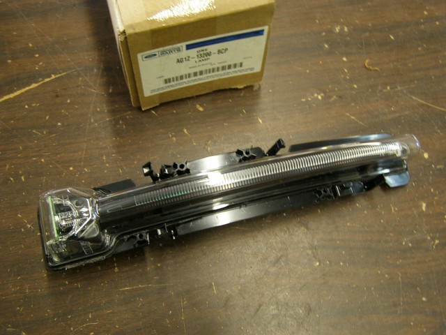 FORD OEM LAMP ASY - SIDE MARKER AG1Z-13200-BCP 2014 FORD TAURUS for ...