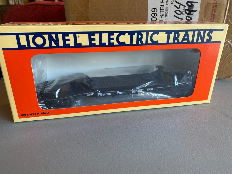 LIONEL 1996 MP Flat Car w/ Lionel Magic Tractor & Trailer 52099 52104 ...